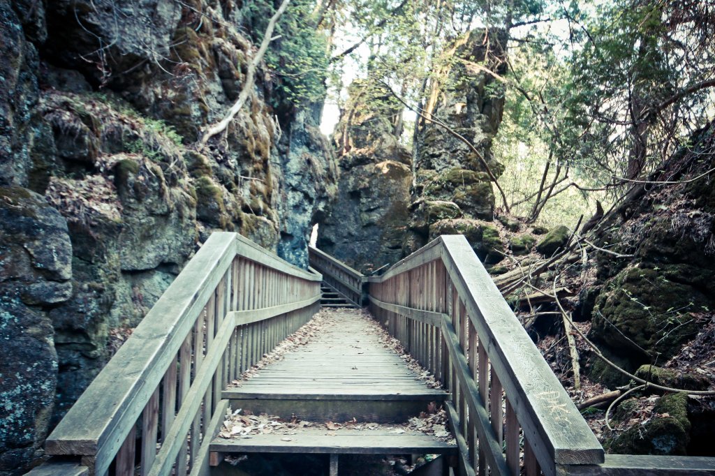 Mono Cliffs Provincial Park Map – Lifeology 101